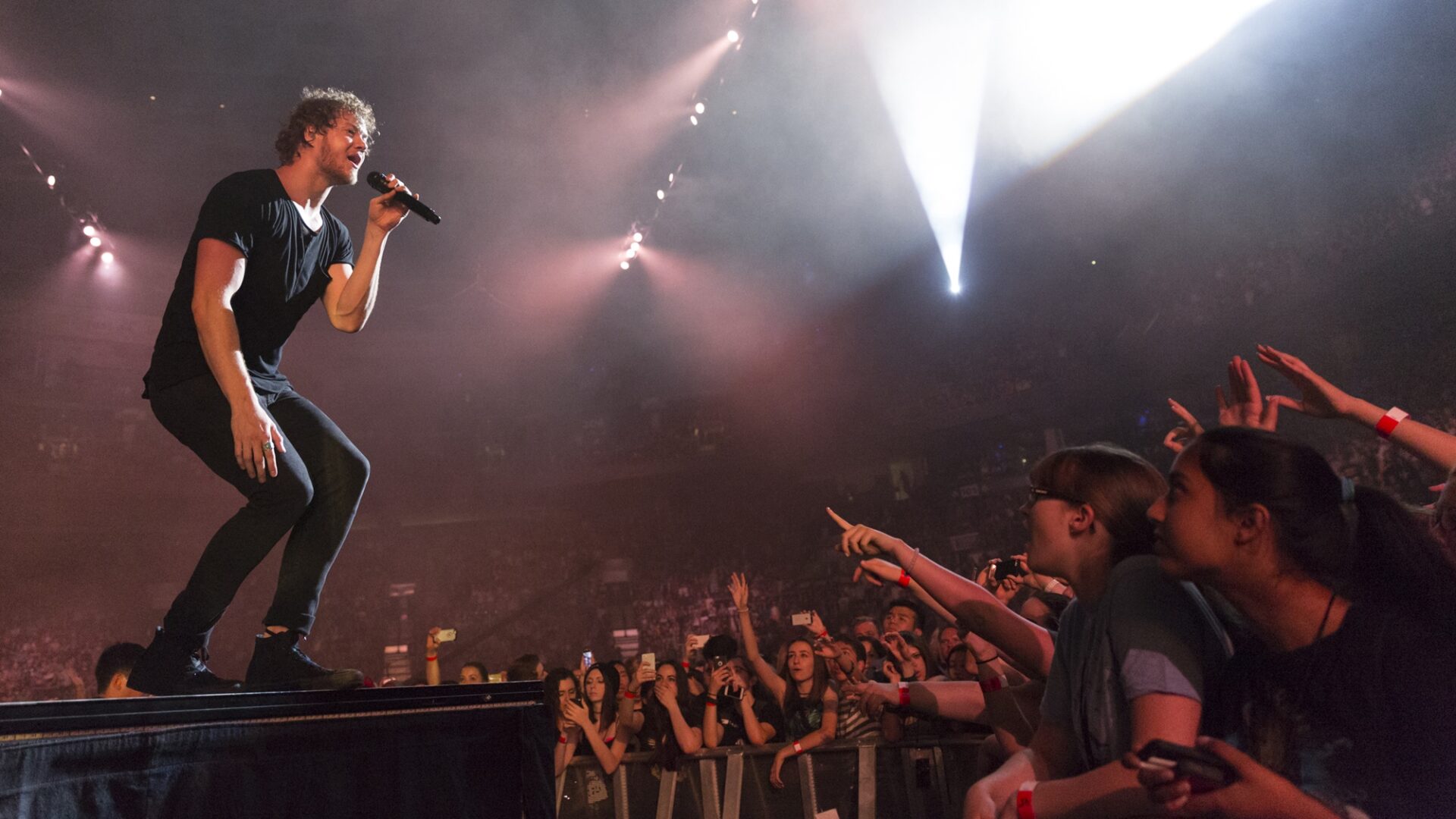 Imagine Dragons in Concert: Smoke + Mirrors Hits Movie Theatres