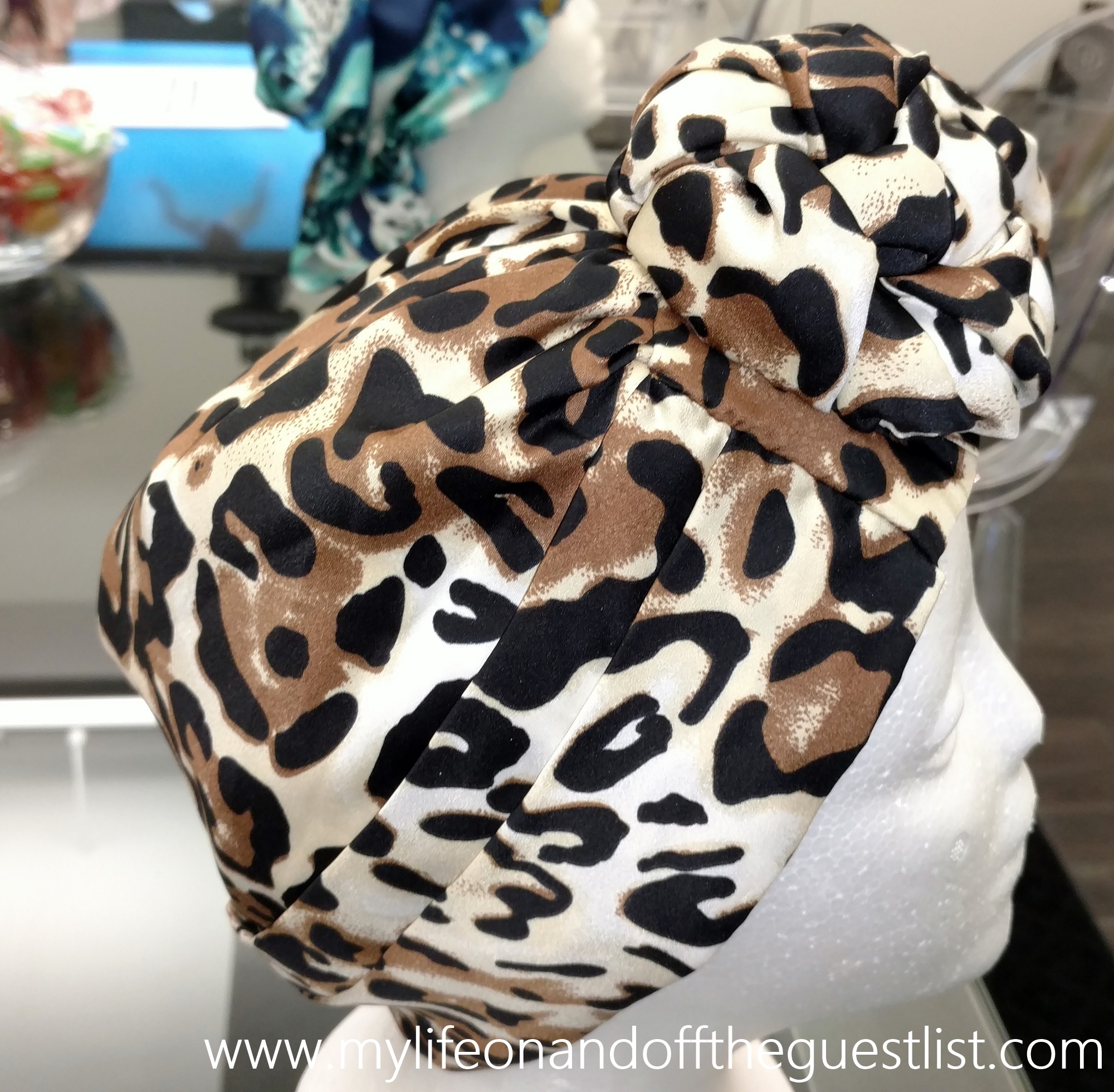 The Hadry Scarf - The Ultimate Beach Fashion Accessory