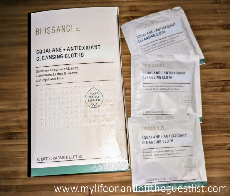 One-Step Wonder: Biossance Squalane + Antioxidant Cleansing Cloths