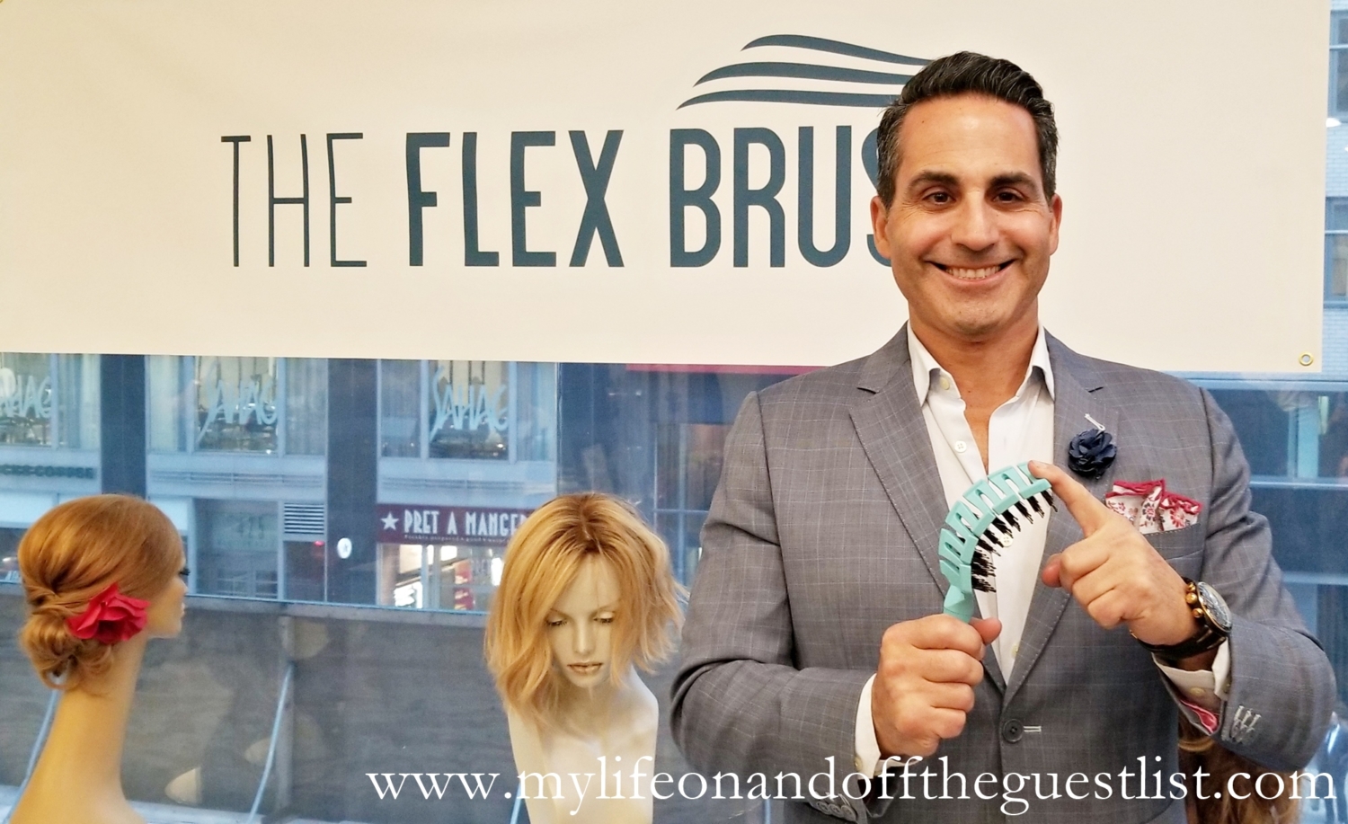 The Flex Brush: The Ultimate Detangling Brush for Both Wet & Dry Hair