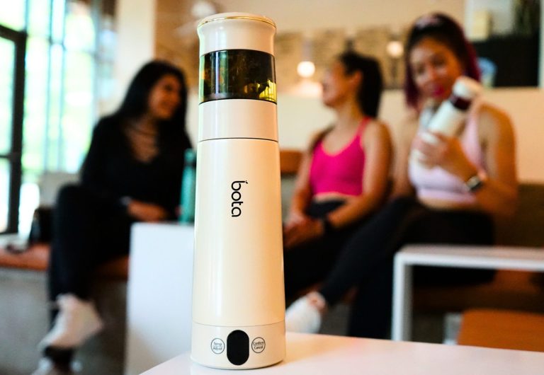 BOTA Tea Bottle: Heat, Steep, Sip in This First All-in-One Tea Bottle