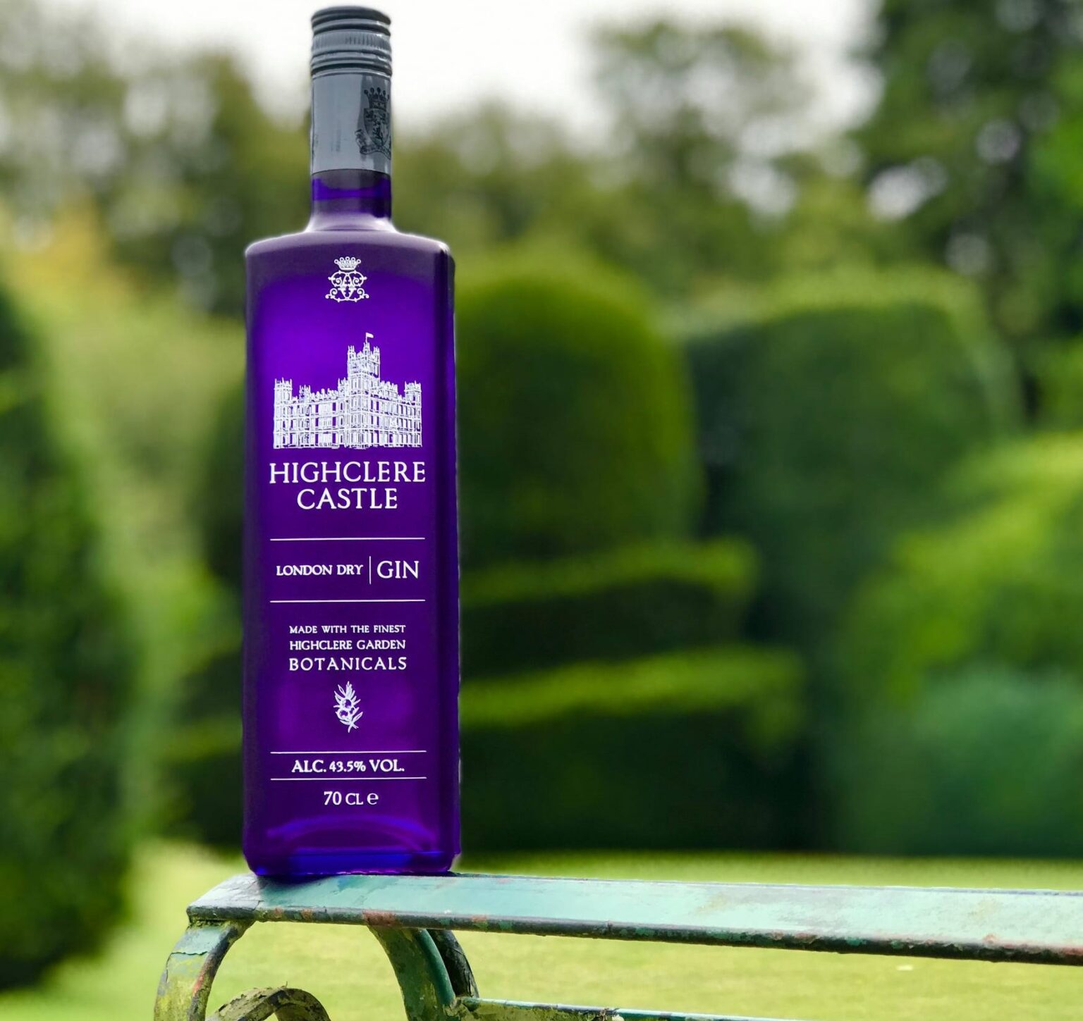 Cheers to the 3rd Downton Abbey Movie with Highclere Castle Gin